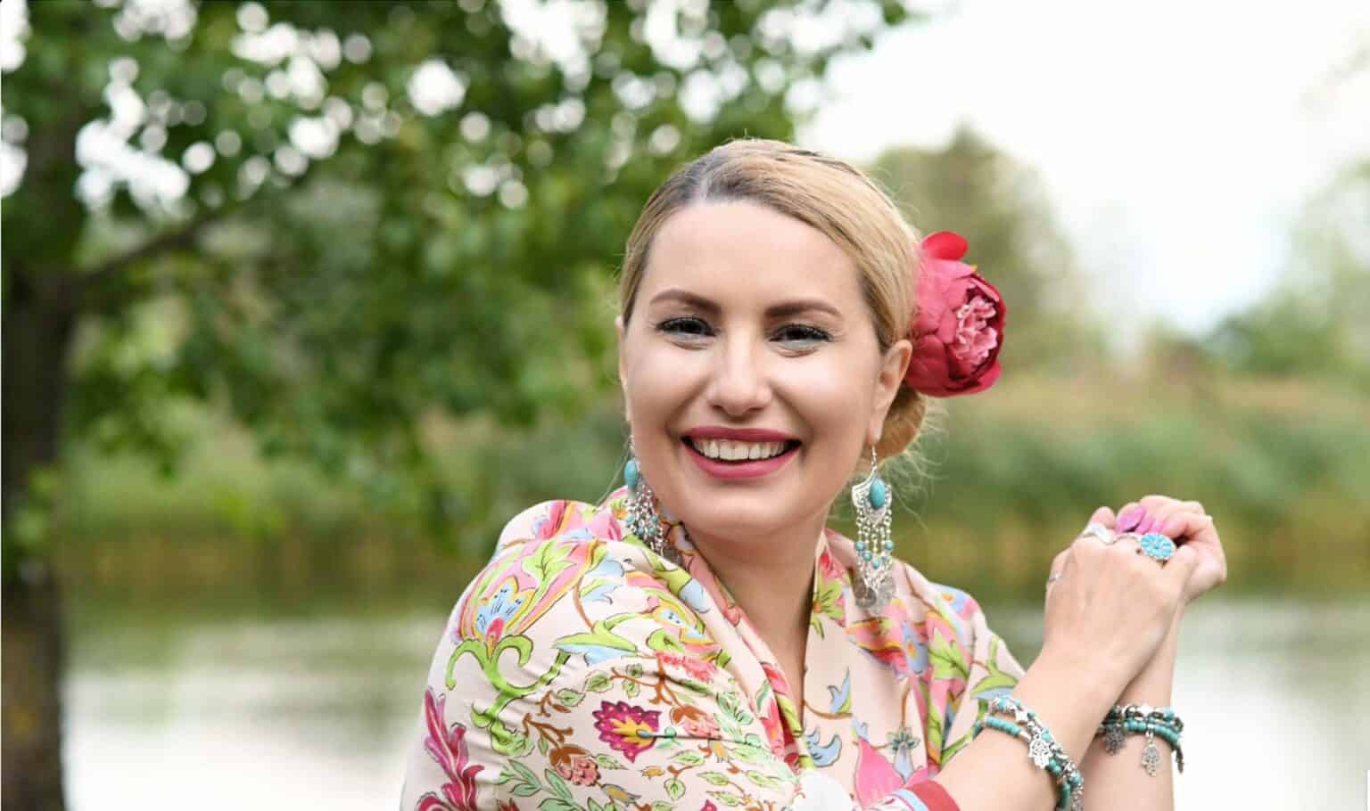 Program Ordonează-ți MINTEA , organizează-ți VIAȚA - Laura Andrunachi ...